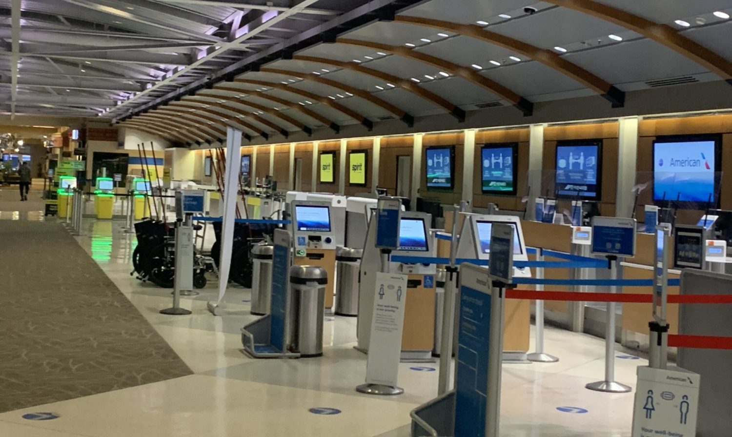 Delta And American Resume Big Apple PTIA Flights - The Rhino Times of ...